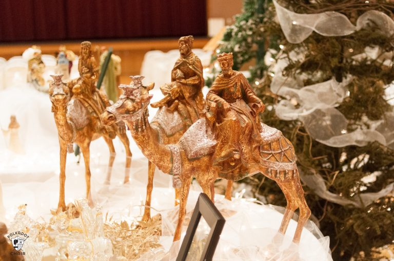 Tips for Planning a Festival of Nativities | The Polka Dot Chair