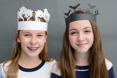 How to Make a Paper Crowns; Halloween Party Ideas & DIY Photo Booth Props