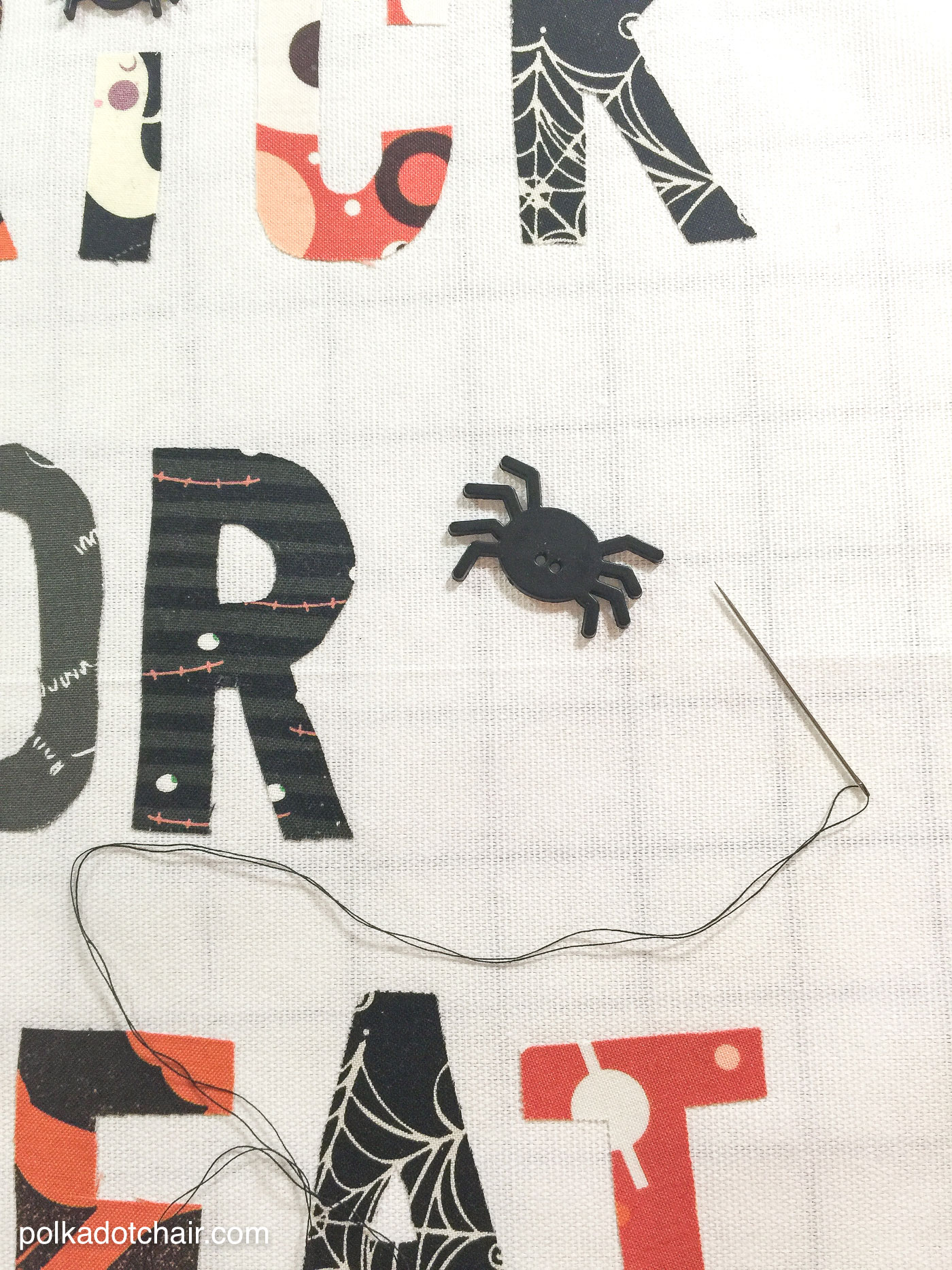 DIY Trick or Treat Canvas Halloween Banner - The Polka Dot Chair