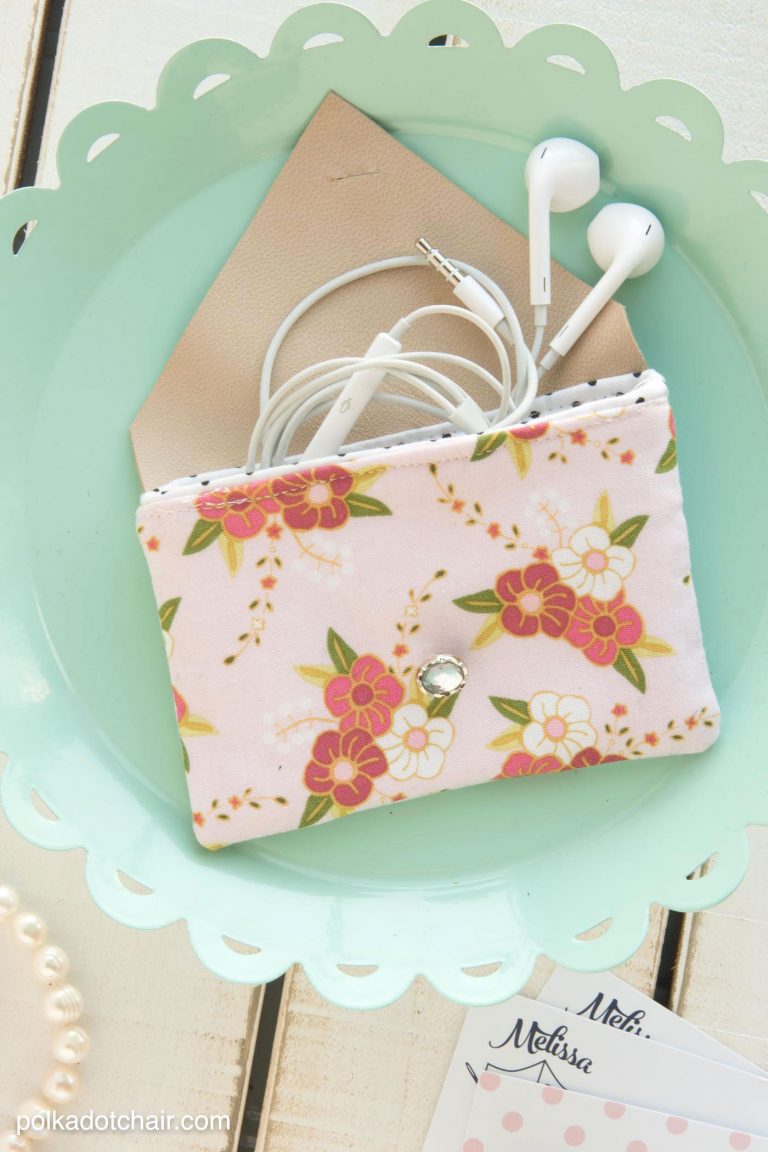 DIY Earbuds Case Sewing Pattern - The Polka Dot Chair