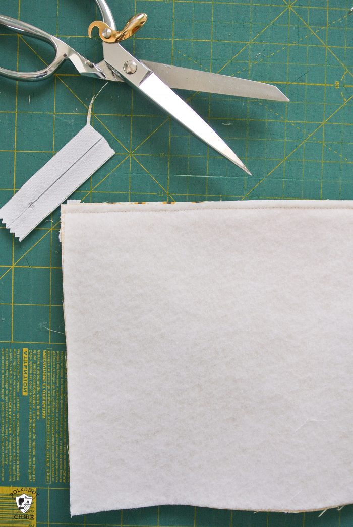 DIY Clutch Sewing Tutorial; The Big Bow Clutch Pattern - Polka Dot Chair