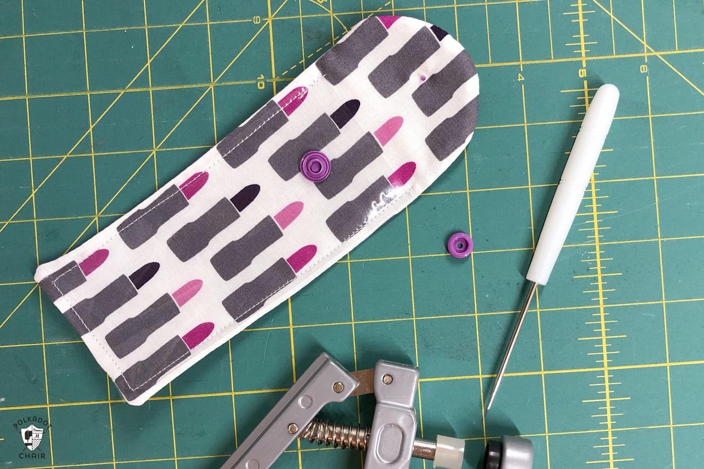 How to Make A Lip Gloss Pouch - The Polka Dot Chair