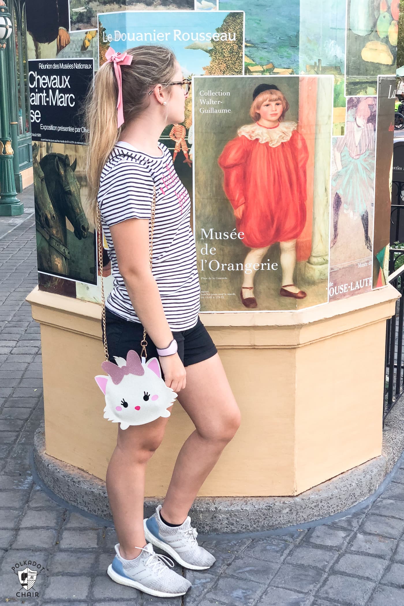 How to Make Disney Purses; Cricut Maker Project | Polka Dot Chair