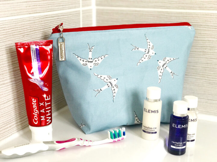 Laminated Toiletry Bag Tutorial - The Polka Dot Chair