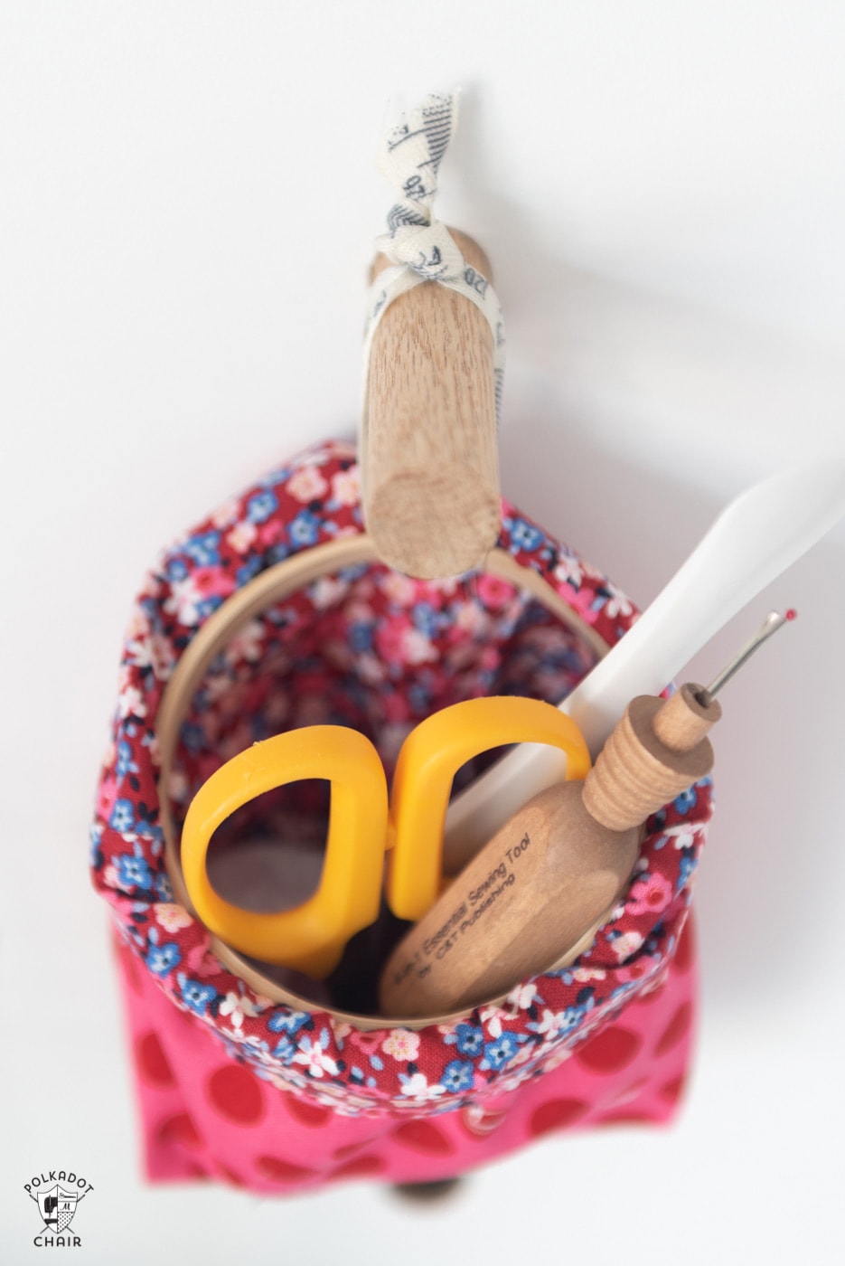 7 Simple and Cute Small Sewing Projects | Polka Dot Chair