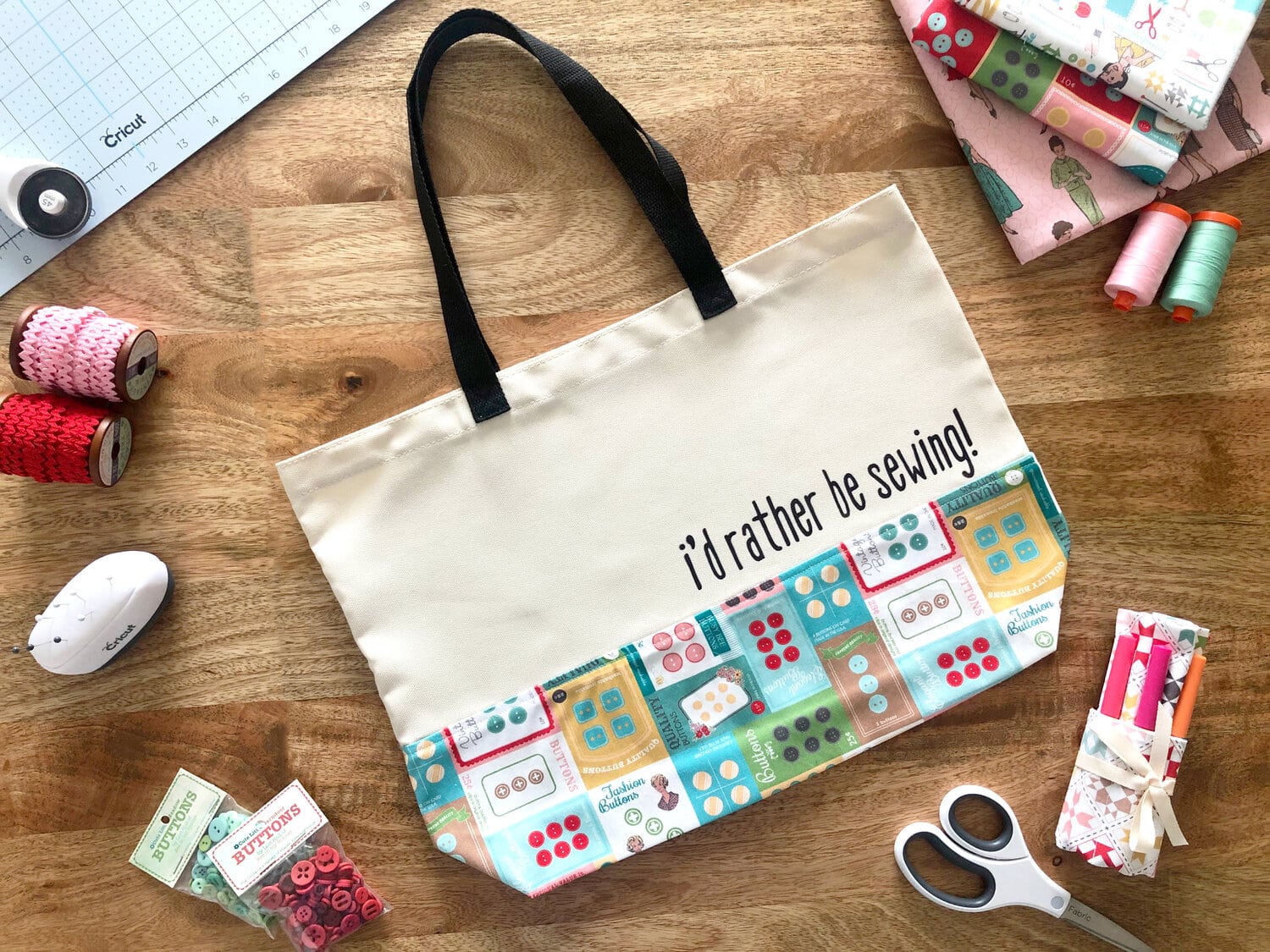 27+ DIY Personalized Gifts You Can Make with a Cricut | Polka Dot Chair