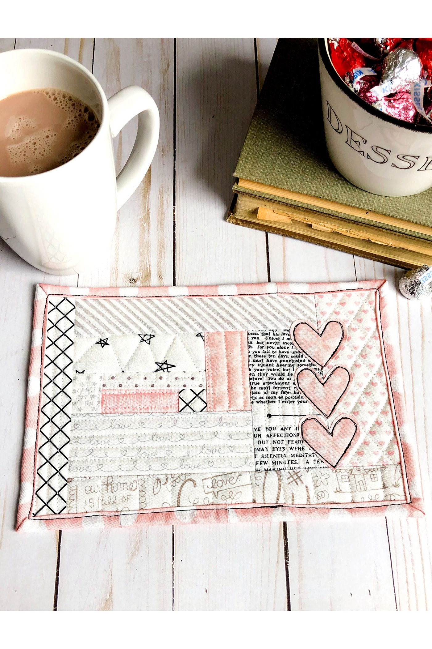 How to Make a Mug Rug using Quilt as you Go Method | Polka Dot Chair