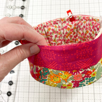 How to Make Round Fabric Baskets | Polka Dot Chair