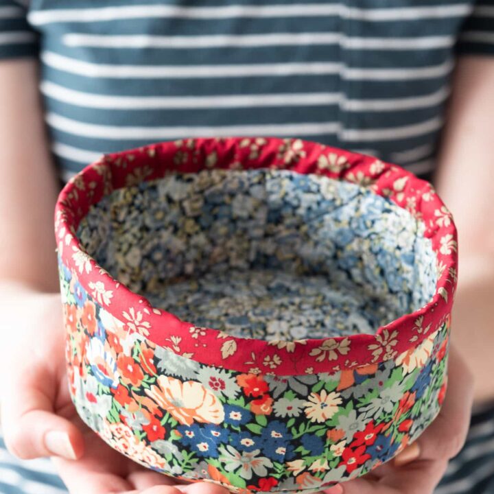 How to Make Round Fabric Baskets | Polka Dot Chair