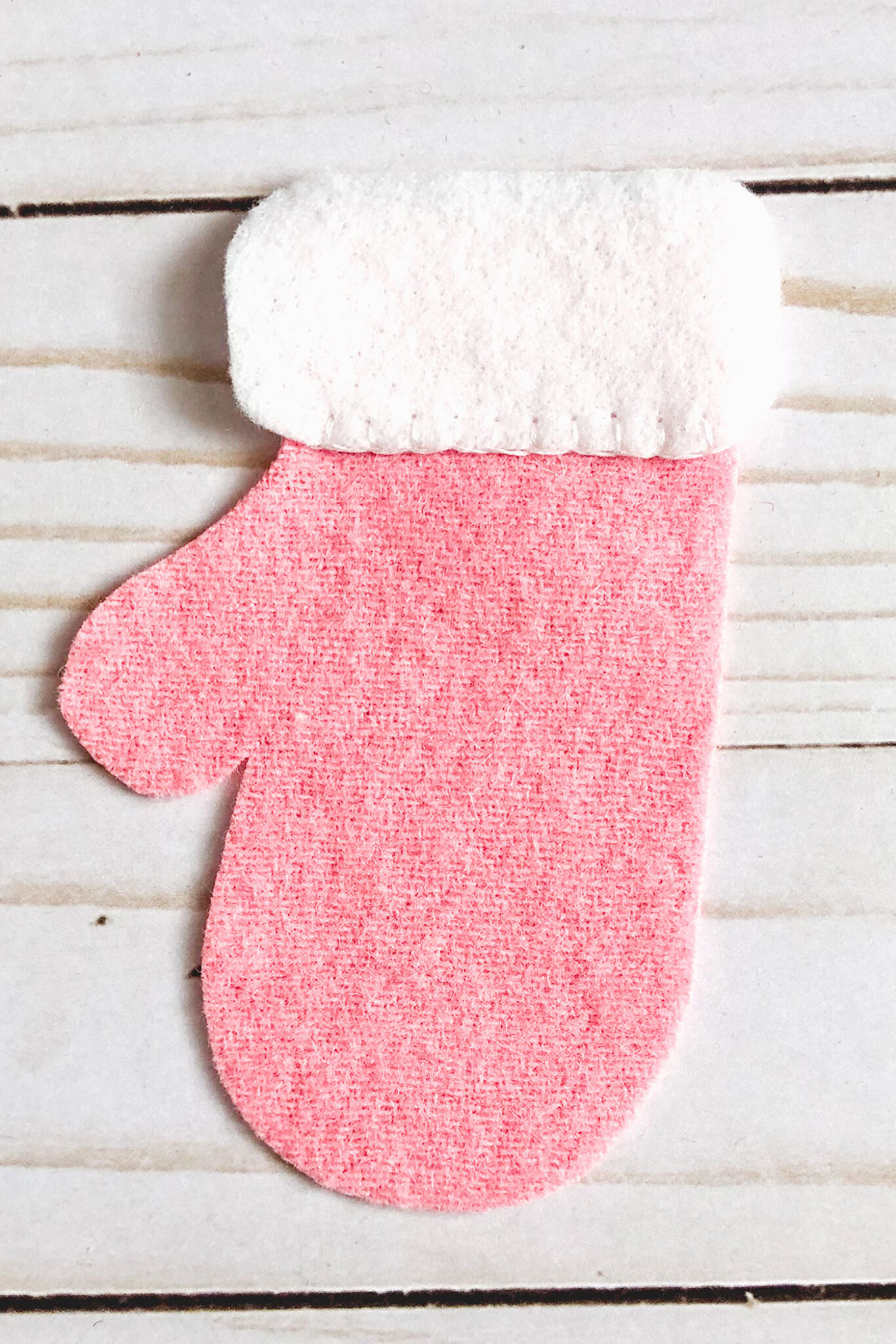 Wool Felt Mitten Christmas Ornament Tutorial - The Polka Dot Chair