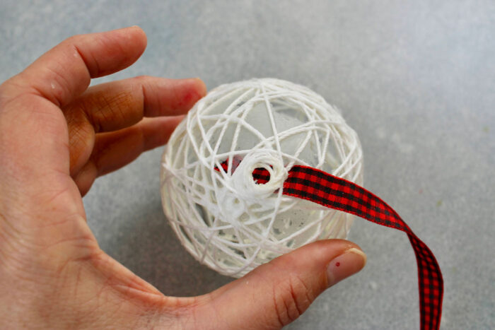 How to Make String Christmas Ornaments - The Polka Dot Chair