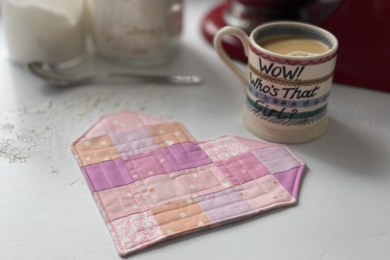 We Heart Mug Rugs Patchwork Heart Sewing Pattern - The Polka Dot Chair