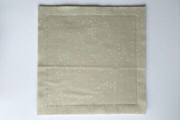 Christmas Tree Mug Rug Pattern - The Polka Dot Chair