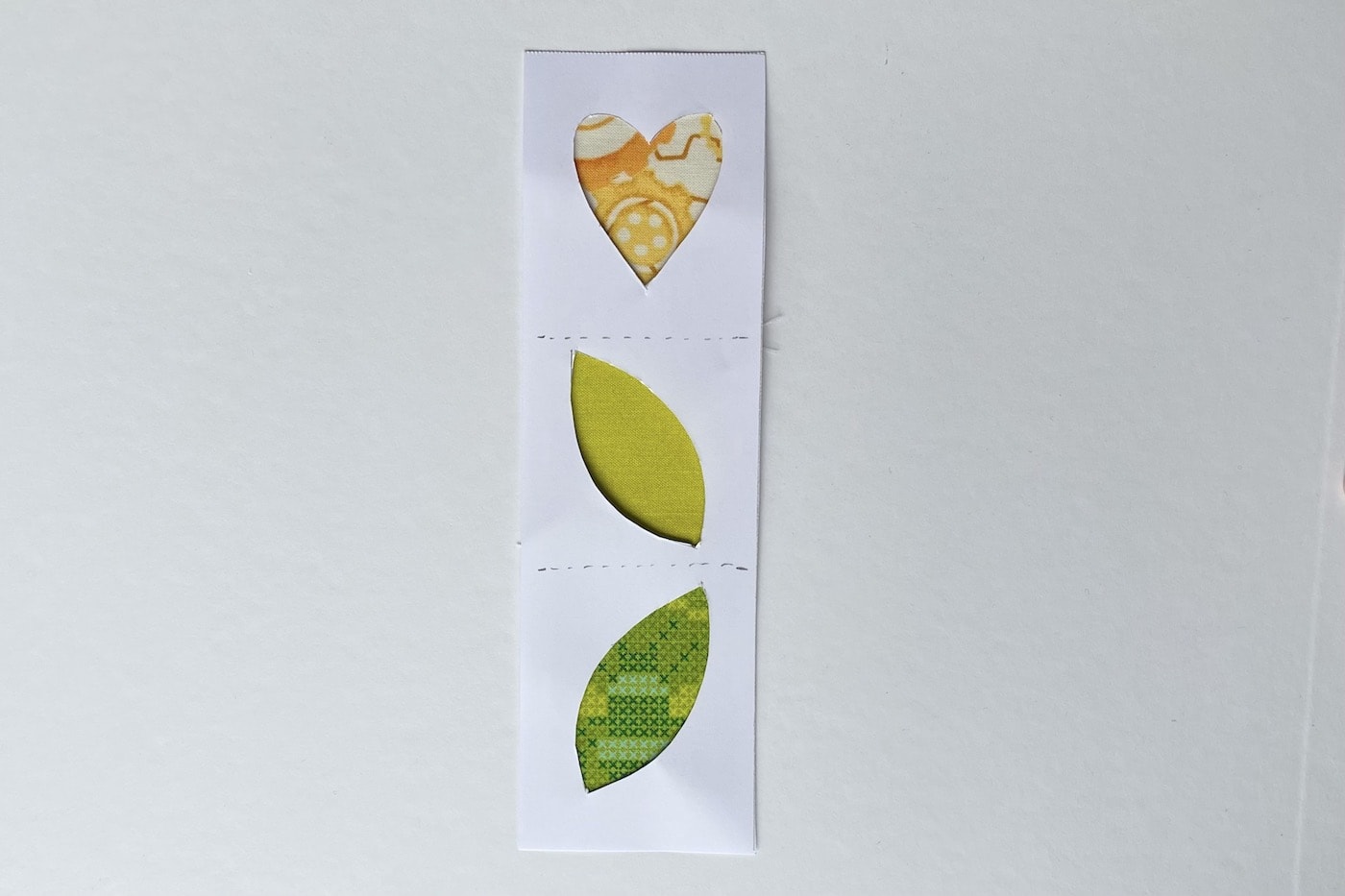 How to Sew a Charming Felt Applique Bookmark - The Polka Dot Chair