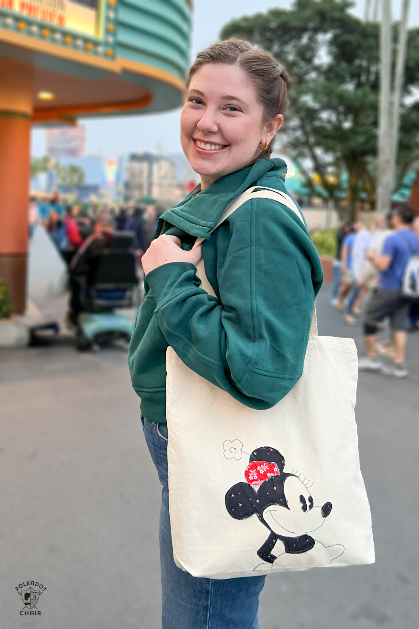 Create a Disney Canvas Tote Bag with Appliqué and Thread Sketching ...