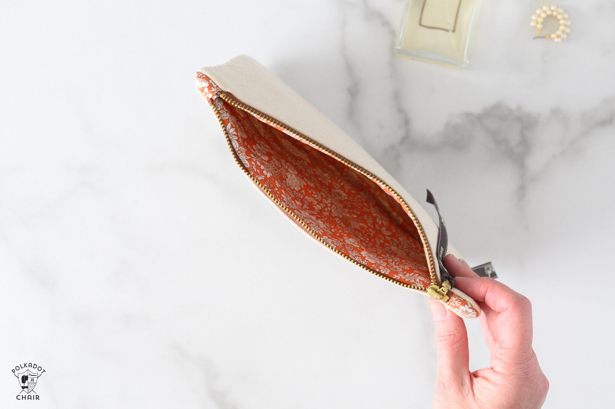 How to Upcycle Designer Ribbon into a Beautiful Zip Pouch; a Sewing ...